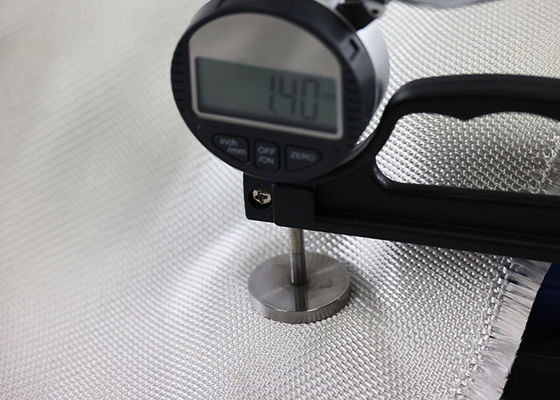 Temperature Resistant High Silica Fiber Cloth 1.4mm Thickness 100m/Roll